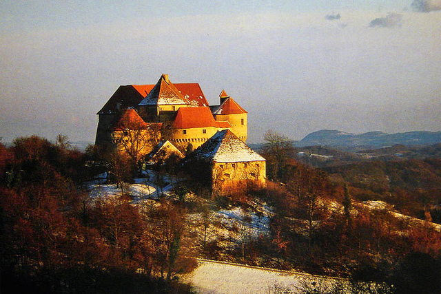 Top. Cele mai impresionante 15 castele din Europa - GALERIE FOTO ...