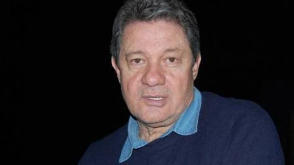 Actorul Emil Hossu a murit la varsta de 70 de ani. S-a prabusit pe ...