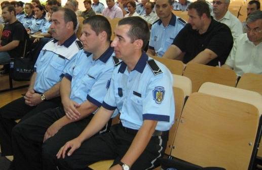 Politistii locali din Timisoara lucreaza la standarde europene, dupa ...