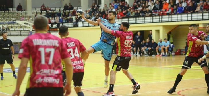 Nu a fost loc de surprize. Politehnica Timisoara, invinsa de CSM ...