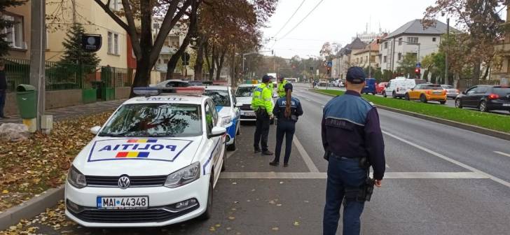 Ziua si drogatul la volan pe soselele din Timisoara si din judet. Sofer ... Ziua si drogatul la volan pe soselele din Timisoara si din judet. Sofer ...