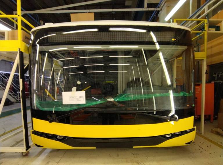 Noile autobuze electrice pentru Timisoara nu mai sunt violet, culoarea ...