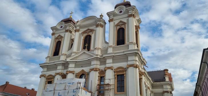 Anul 2023 aduce si redeschiderea Domului Catolic din Timisoara. Ce ...