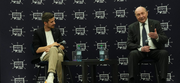 Traian Băsescu la UPT: Engaging Young Minds in Politics